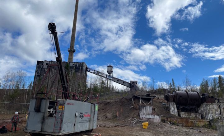 First Mining confirme une nouvelle zone de minéralisation à Central ...
